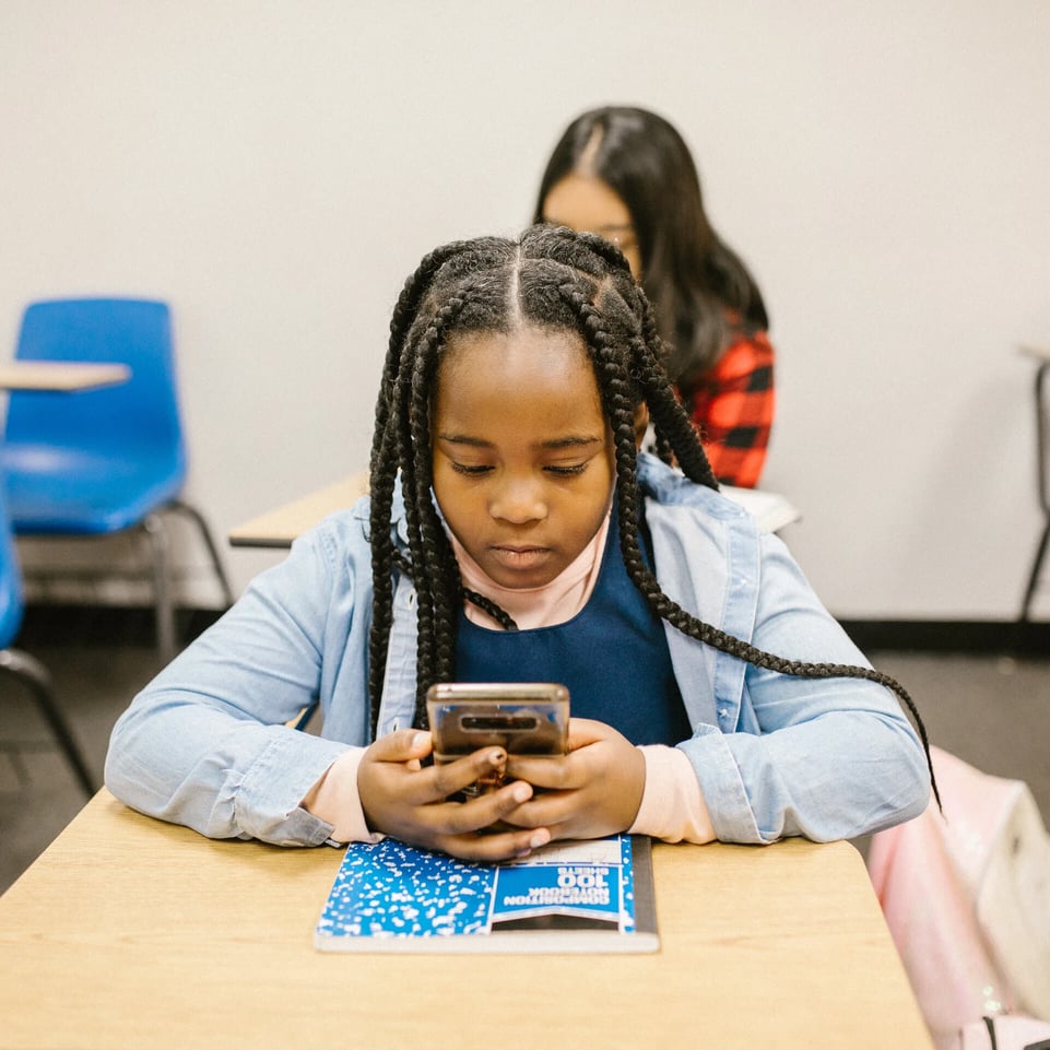 Wayfinder | Resources to Address Social Media Use for Students